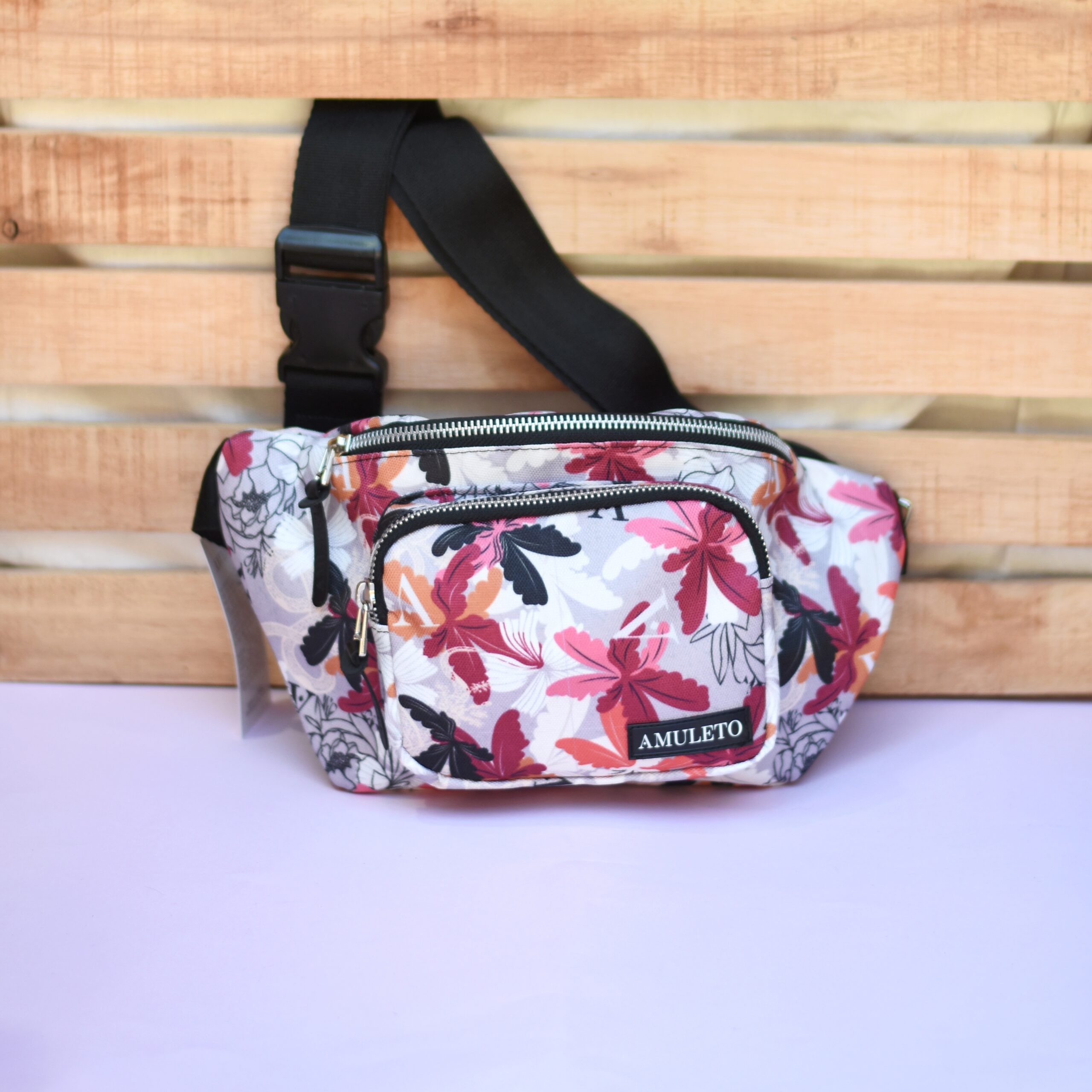 Riñonera L BICHA - AMULETO